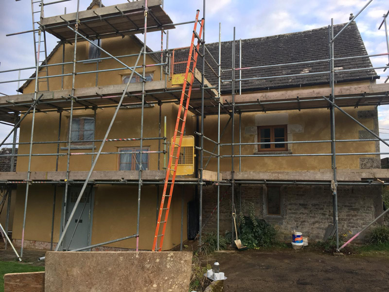 Lime render on external house wall - Cotswold Lime Works